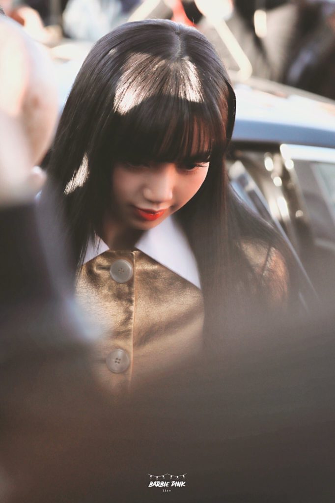 Lisa de BLACKPINK enamora al mundo durante el desfile de Prada | KpopLat