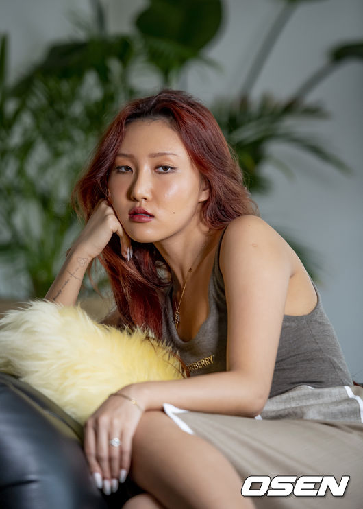 Hwasa de MAMAMOO comparte que sufrió problemas de salud mental | KpopLat