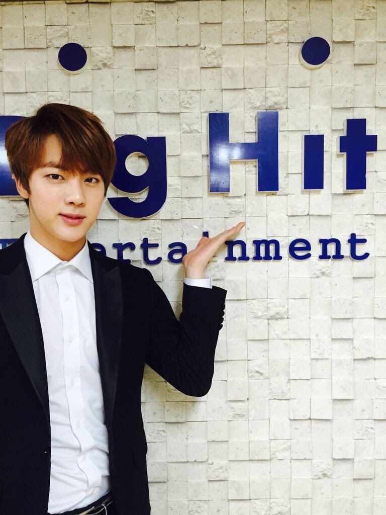 Estos son los mejores momentos “Jin Hit” de Jin de BTS en el 2020 | KpopLat